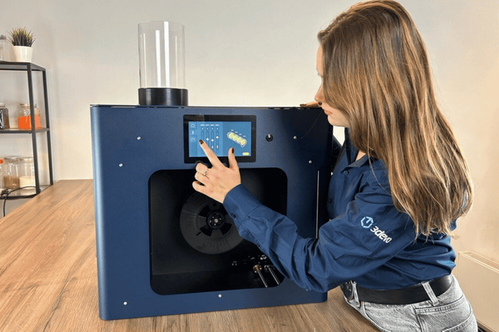 Create 3D Print Filament - Filament Maker and Plastic Shredder | 3devo